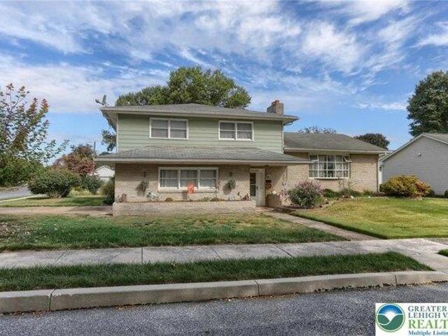 house with 3 bedroom, Hershey PA DS103605152