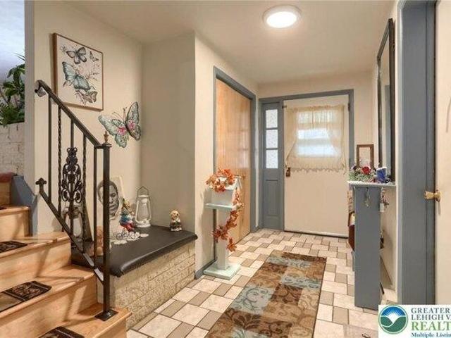house with 3 bedroom, Hershey PA ES103605152