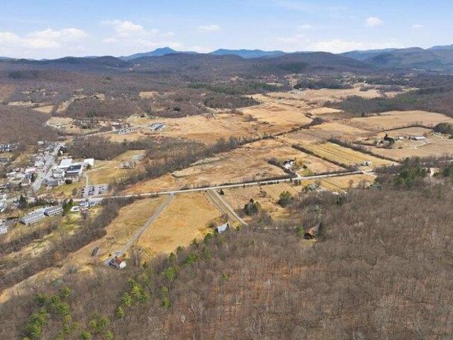 house with 3 bedroom, Hinesburg VT DLS102531787