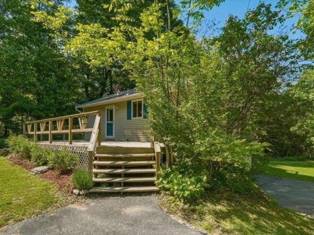 house with 3 bedroom, Hinesburg VT DS103075023