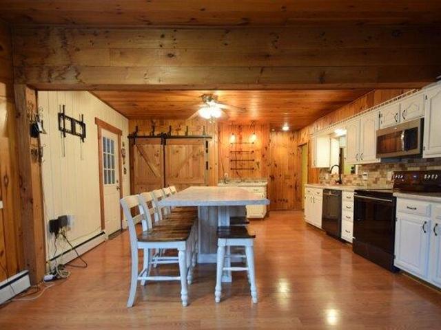 house with 3 bedroom, Hinesburg VT ES103099266