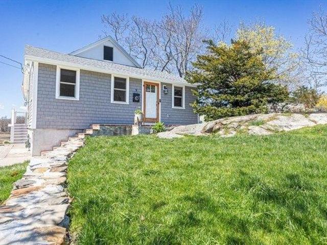house with 3 bedroom, Hingham MA DS102823703