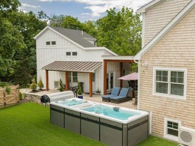 house with 3 bedroom, Hingham MA DS103808164