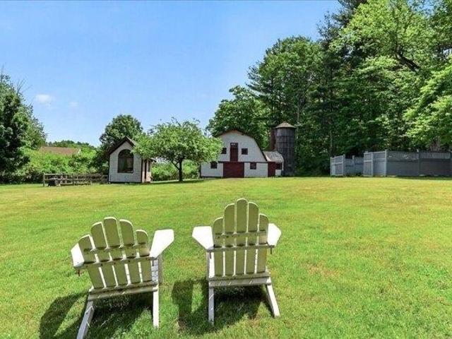 house with 3 bedroom, Hingham MA DS103929874