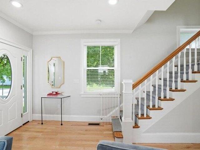 house with 3 bedroom, Hingham MA ES104191546
