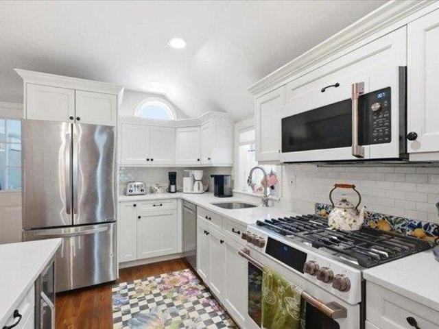 house with 3 bedroom, Hingham MA ES104234296