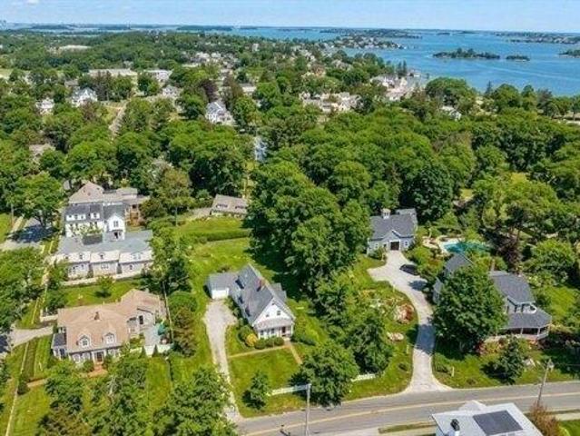 house with 3 bedroom, Hingham MA ES104921653