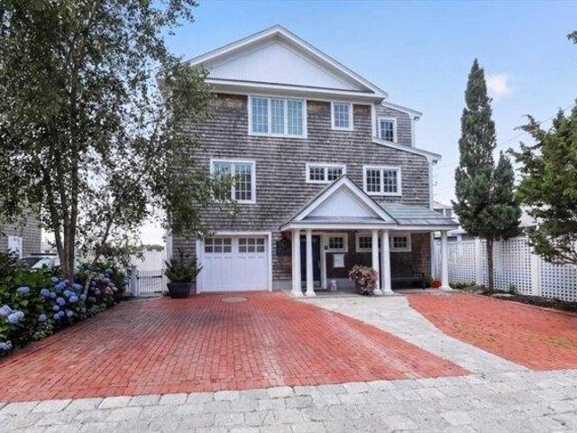 house with 3 bedroom, Hingham MA ES105127051