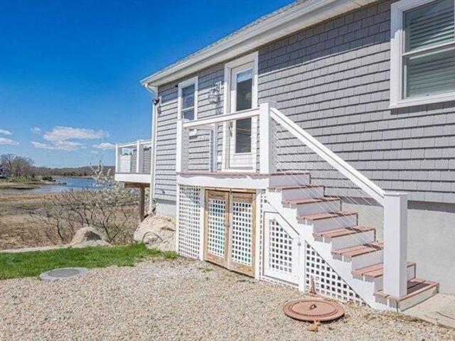 house with 3 bedroom, Hingham MA ES102823703