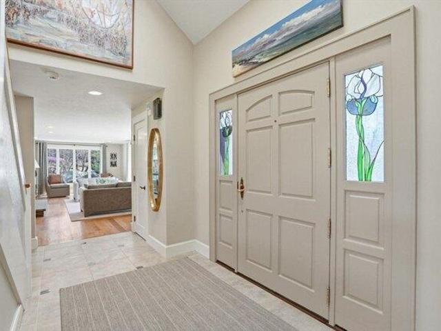 house with 3 bedroom, Hingham MA ES103247295