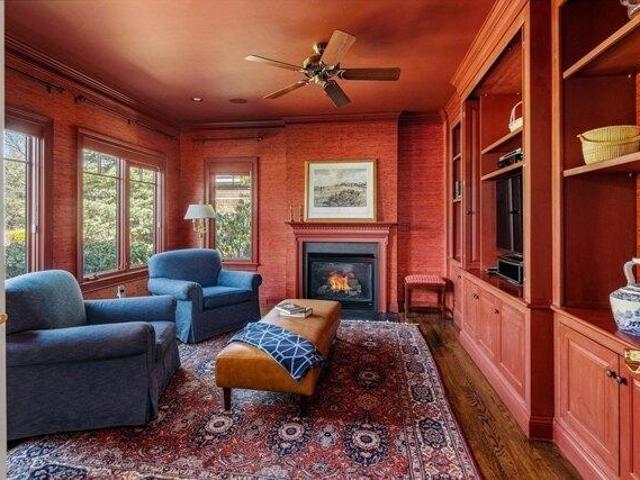 house with 3 bedroom, Hingham MA ES103965806