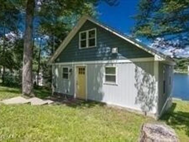 house with 3 bedroom, Hinsdale MA ES104811481