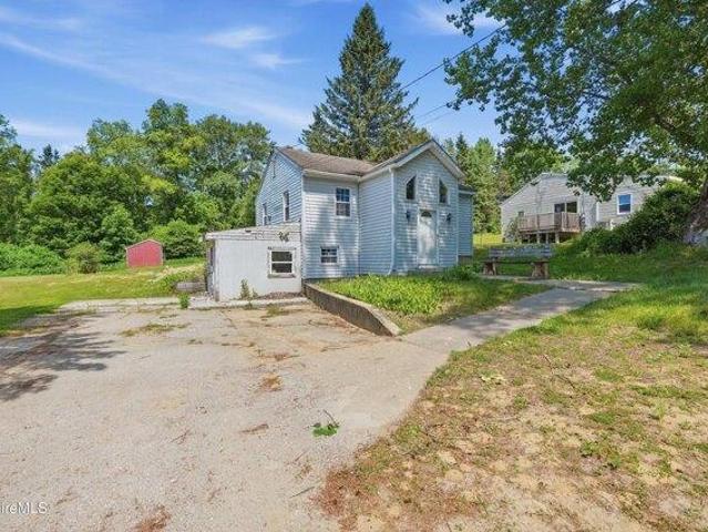 house with 3 bedroom, Hinsdale MA ES105061293
