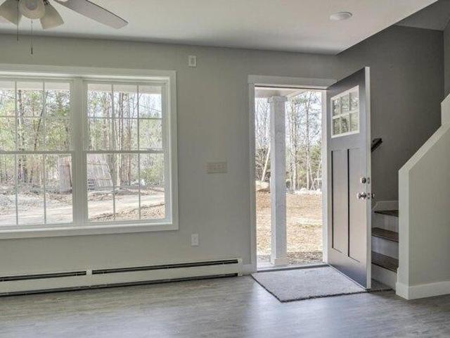 house with 3 bedroom, Hinsdale NH DS101749197