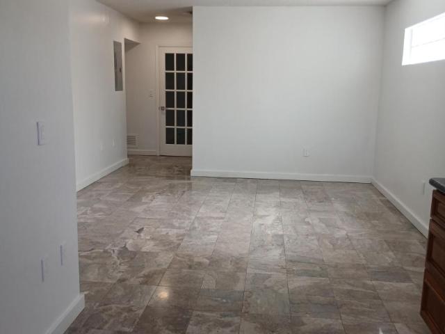 house with 3 bedroom, Hialeah FL DLS92597784