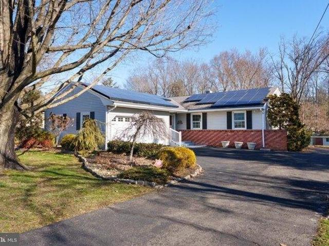 house with 3 bedroom, Hightstown NJ DLS101783219