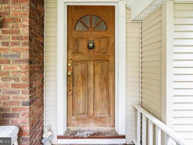 house with 3 bedroom, Hightstown NJ ES105202971