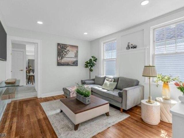 house with 3 bedroom, Hillside NJ ES104236061