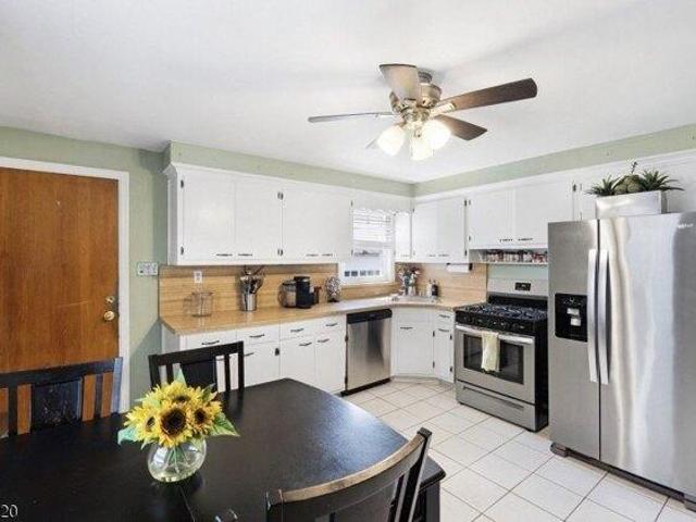house with 3 bedroom, Hillside NJ ES104442980