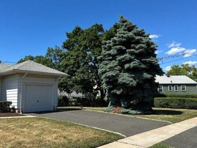 house with 3 bedroom, Hillside NJ ES104609302