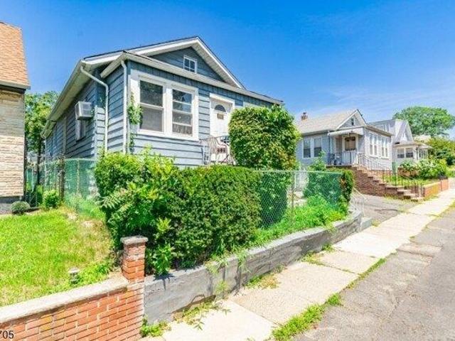house with 3 bedroom, Hillside NJ ES104848254