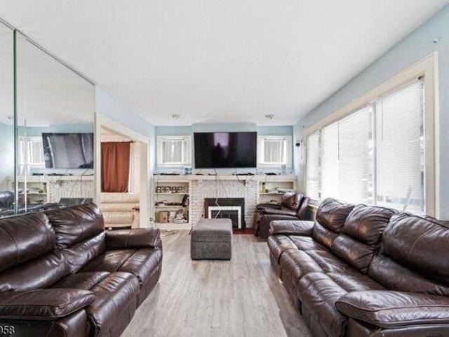house with 3 bedroom, Hillside NJ ES104849346
