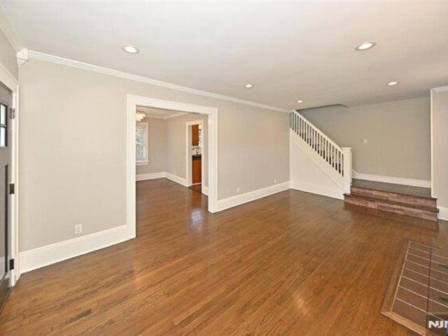 house with 3 bedroom, Ho Ho Kus NJ ES104410600