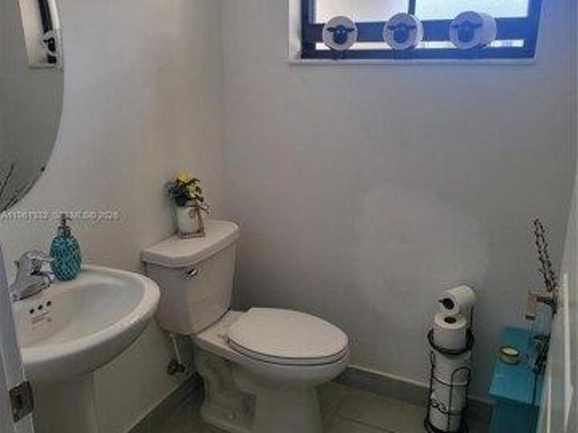 house with 3 bedroom, Homestead FL ES104899728