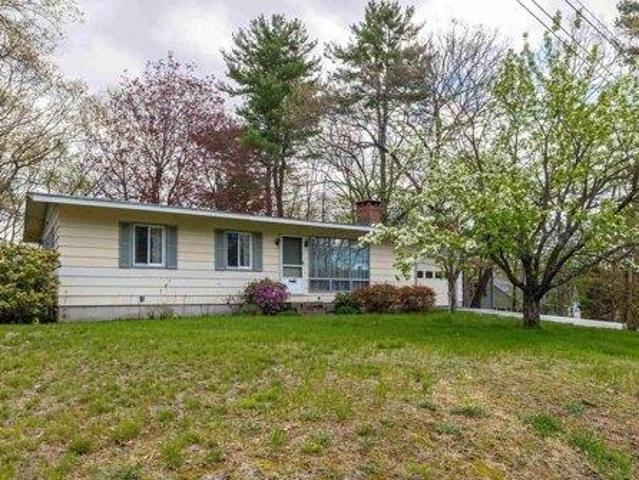 house with 3 bedroom, Hooksett NH DS102586162