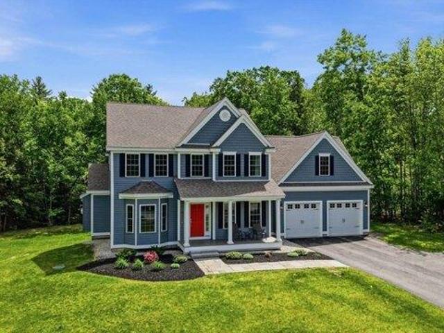 house with 3 bedroom, Hooksett NH DS102959061