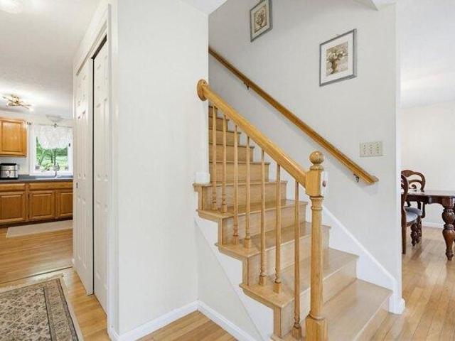 house with 3 bedroom, Hooksett NH ES105094591