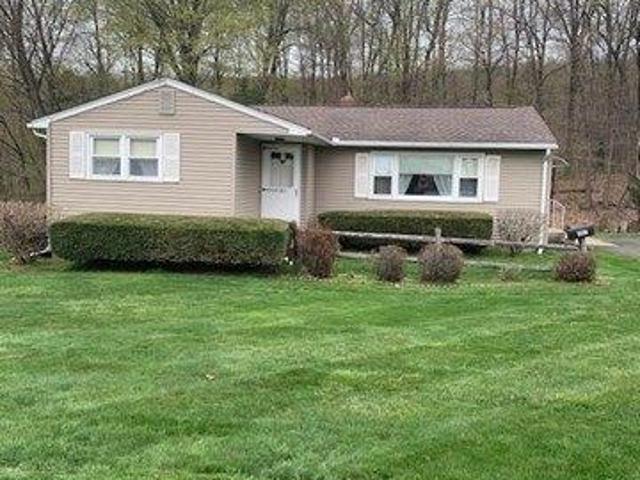 house with 3 bedroom, Holyoke MA DLS102214356