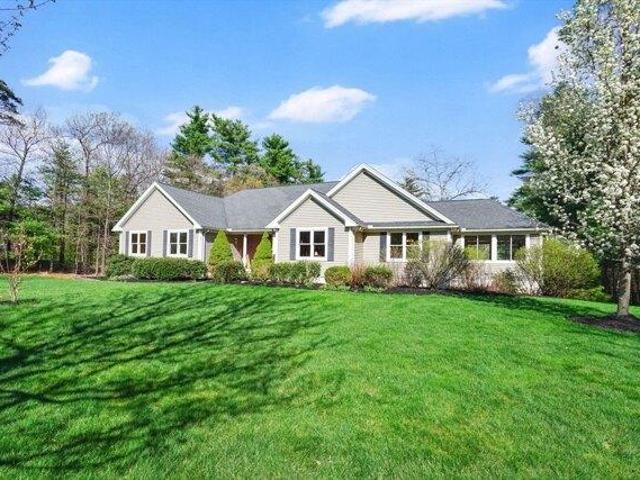 house with 3 bedroom, Holyoke MA DLS102313197
