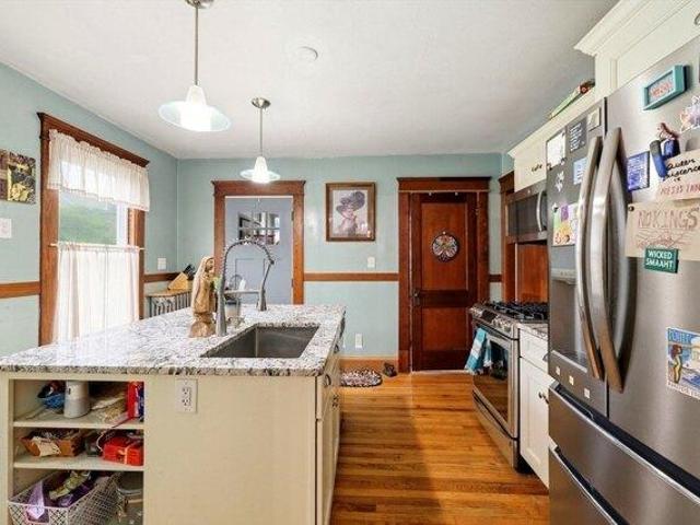 house with 3 bedroom, Holyoke MA DS104264121