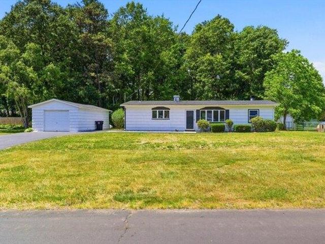 house with 3 bedroom, Holyoke MA DS103889320
