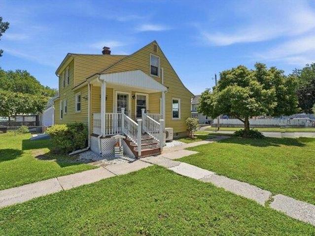 house with 3 bedroom, Holyoke MA ES104946679