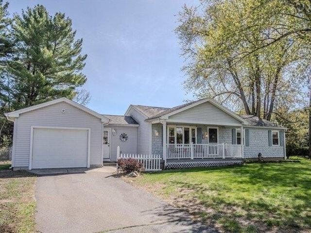 house with 3 bedroom, Holyoke MA ES103709861