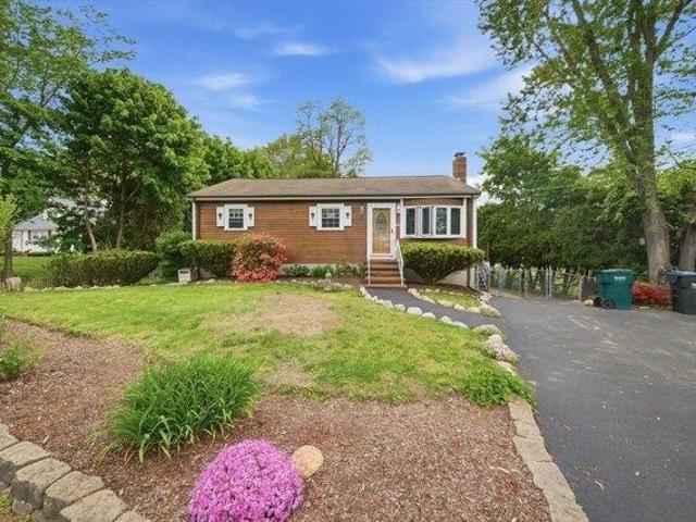 house with 3 bedroom, Holbrook MA DS103433187