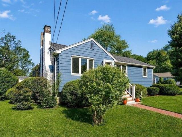 house with 3 bedroom, Holbrook MA DS104480148