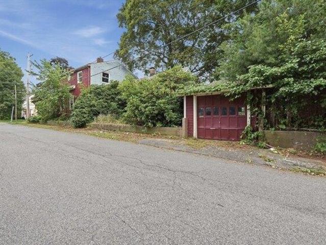 house with 3 bedroom, Holbrook MA ES105173519
