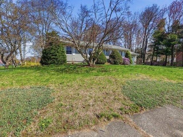 house with 3 bedroom, Holden MA DS102064278