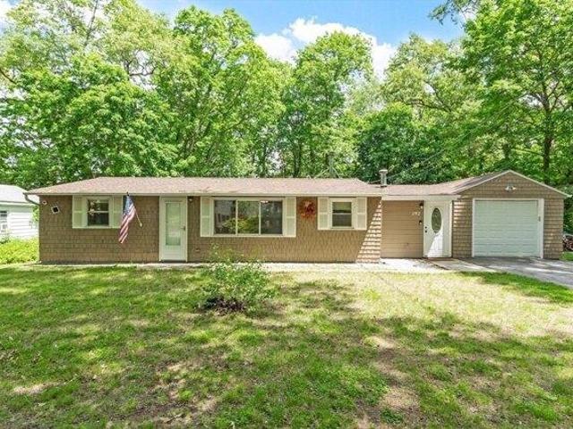 house with 3 bedroom, Holden MA DS103665094