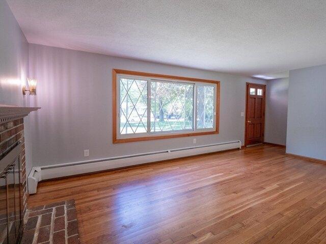 house with 3 bedroom, Holden MA ES103493916