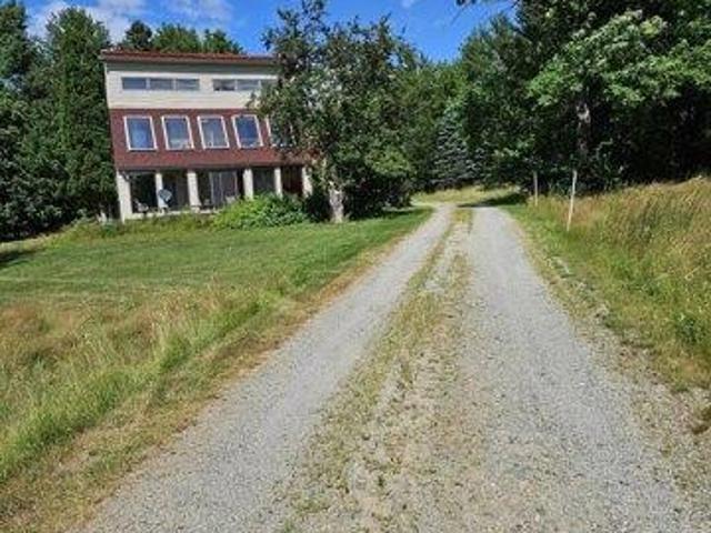 house with 3 bedroom, Holden ME DS104374411