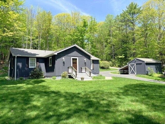 house with 3 bedroom, Holderness NH ES103099129