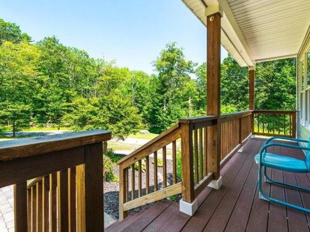 house with 3 bedroom, Holderness NH ES103250409