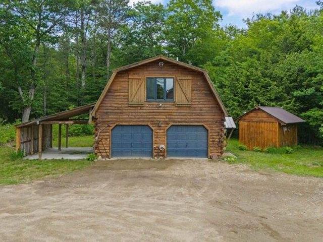 house with 3 bedroom, Holderness NH ES103885134