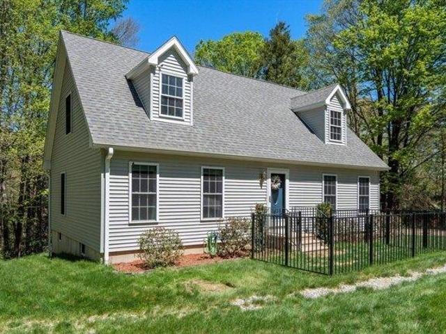 house with 3 bedroom, Holland MA DLS103073494