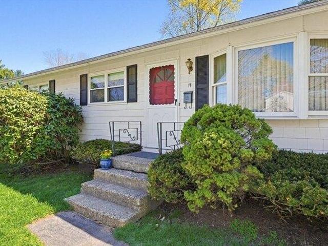 house with 3 bedroom, Holliston MA ES103017212