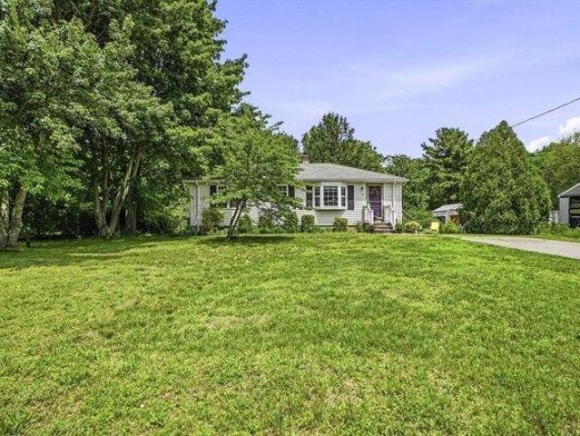 house with 3 bedroom, Holliston MA ES104810204